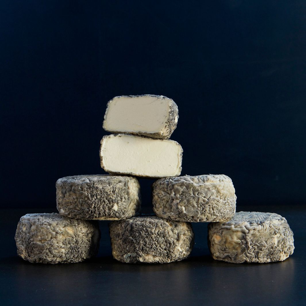 Brightwell Ash – Neal's Yard Dairy