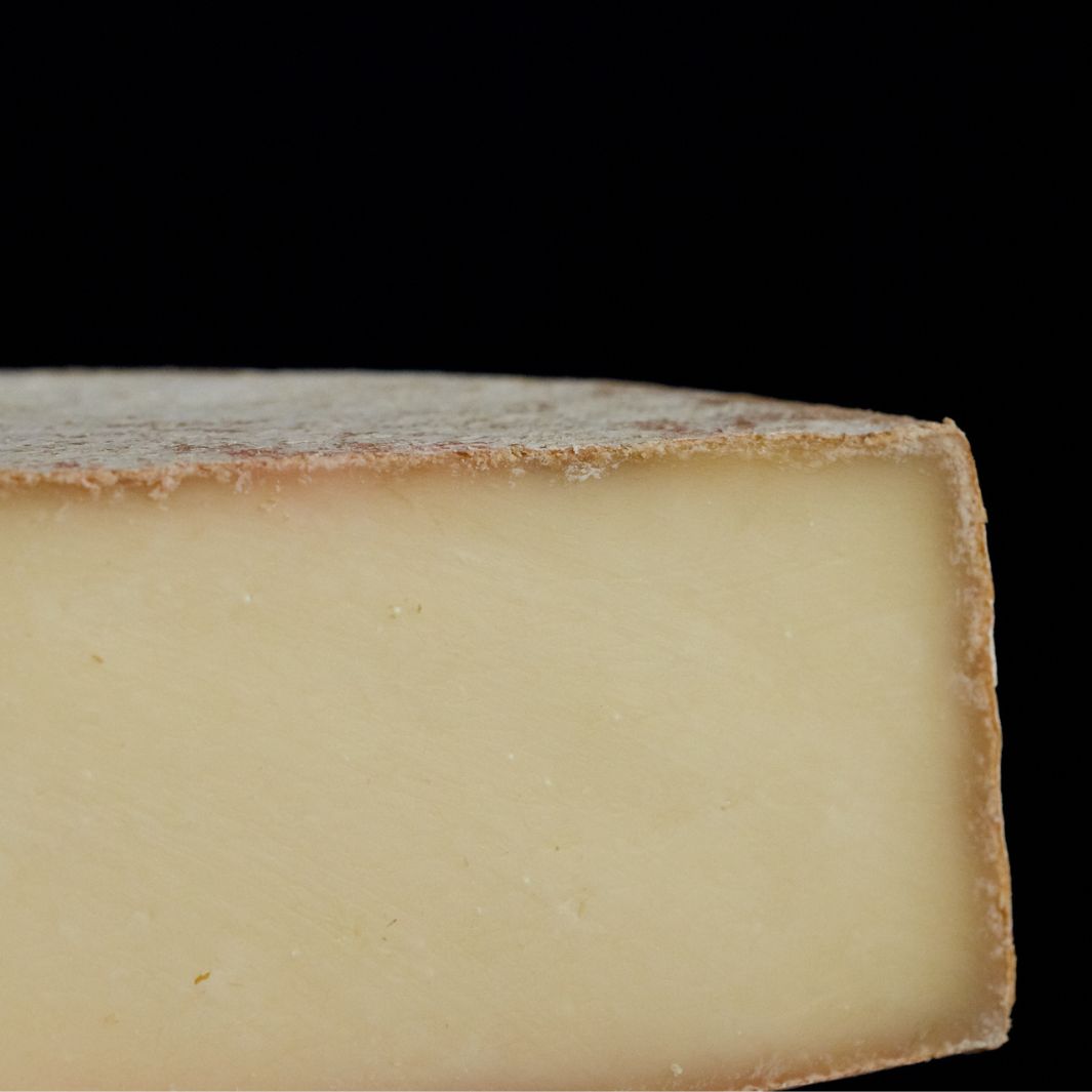 Cheese of the Month Subscription Hub – Neal's Yard Dairy